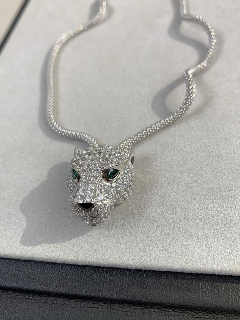 Discounted Unclassified Brand Necklaces