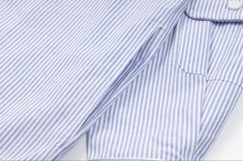 Indistinguishable Unclassified Brand Outwear