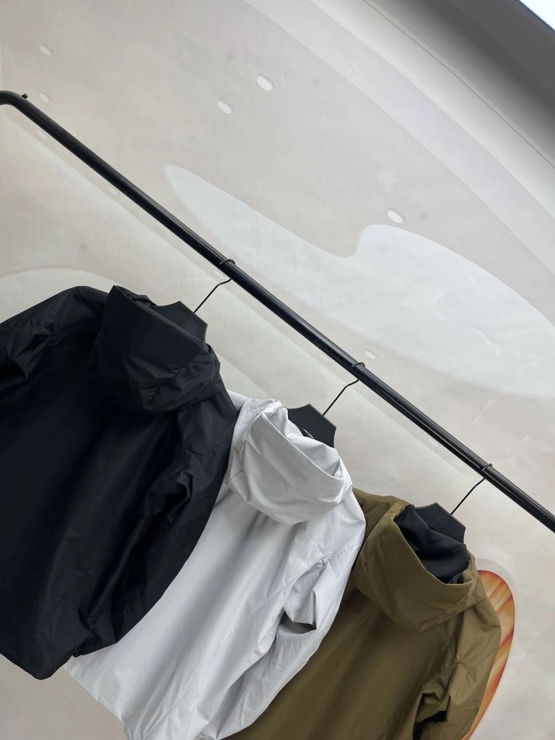 Official Unclassified Brand Outwear
