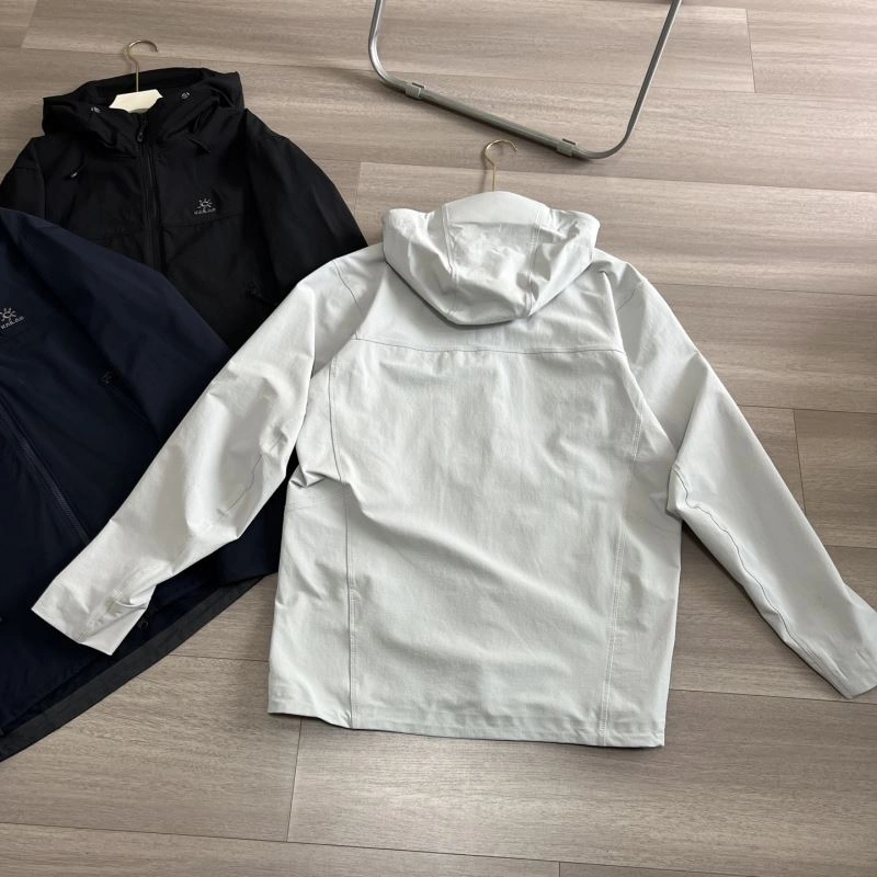 Value-priced Unclassified Brand Outwear