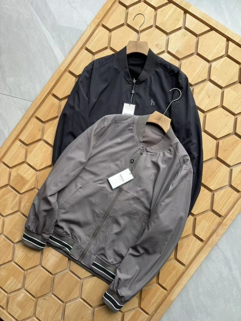 Unclassified Brand Outwear