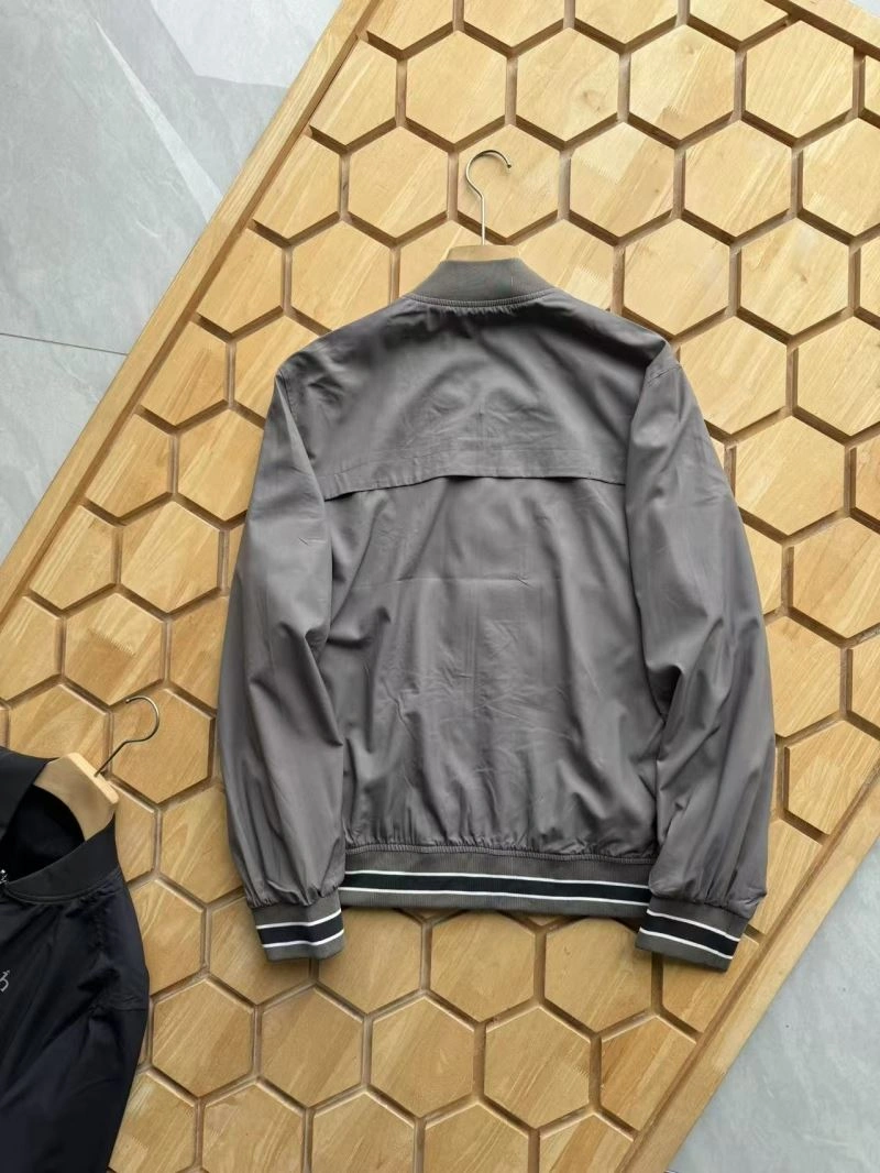 Original Unclassified Brand Outwear