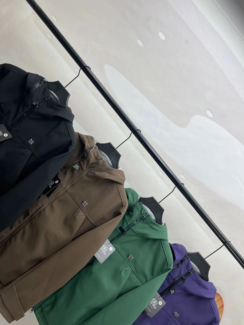 Value-priced Unclassified Brand Outwear