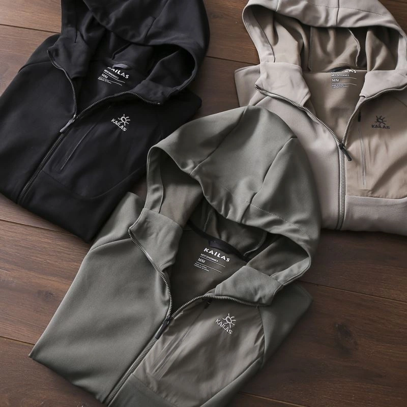 Unclassified Brand Outwear