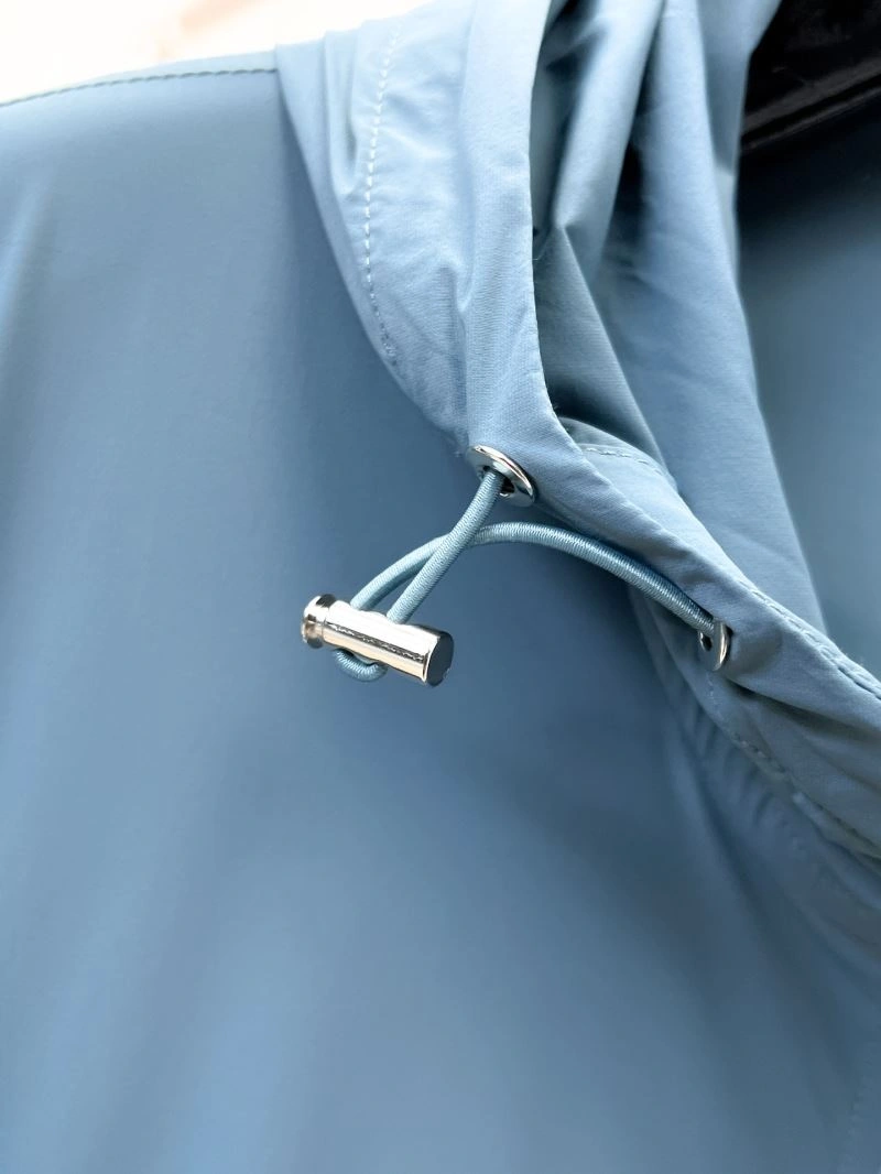 Genuine Unclassified Brand Outwear