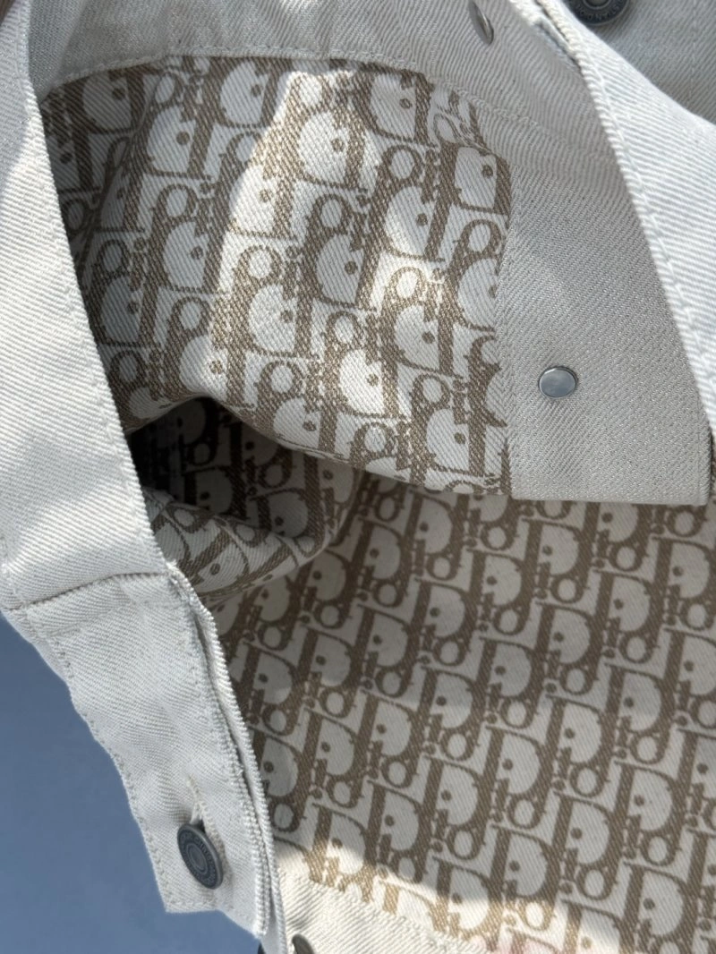 Precise copy Unclassified Brand Outwear