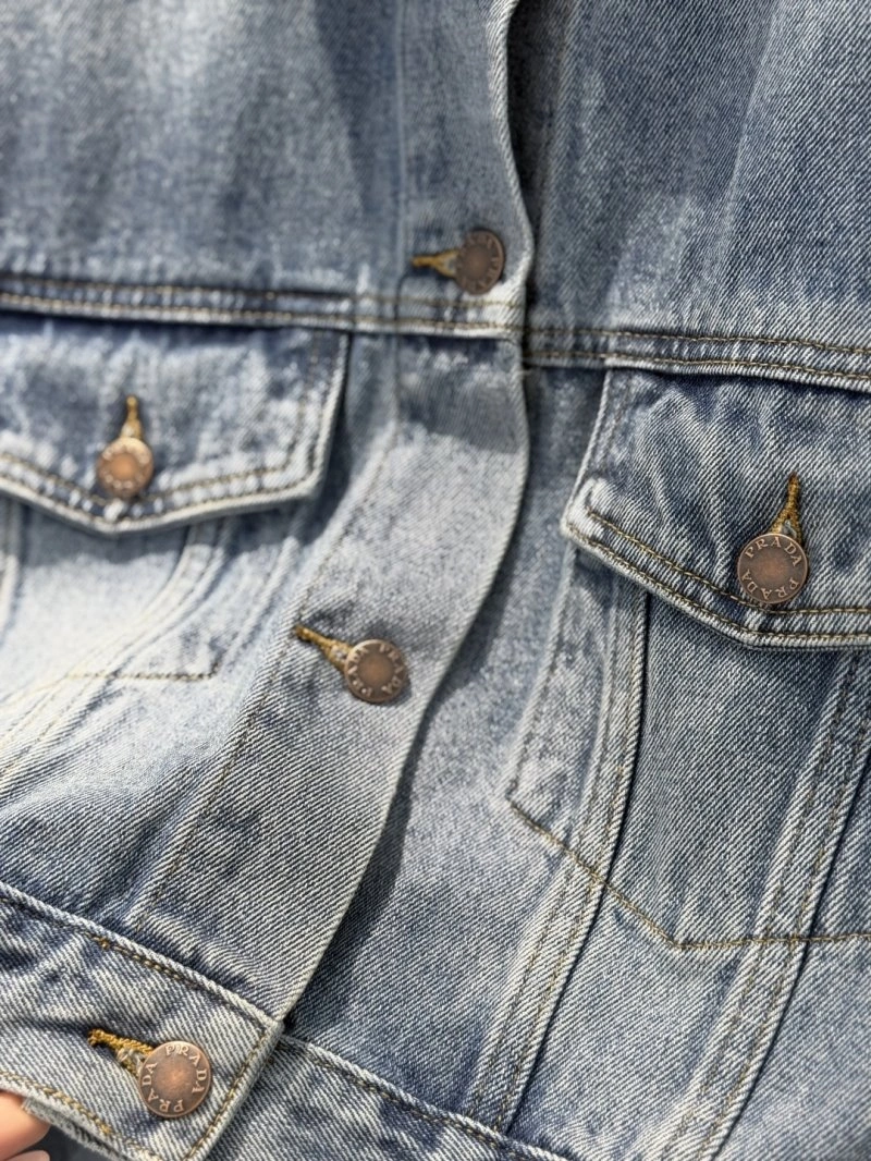 Exact replica Unclassified Brand Outwear