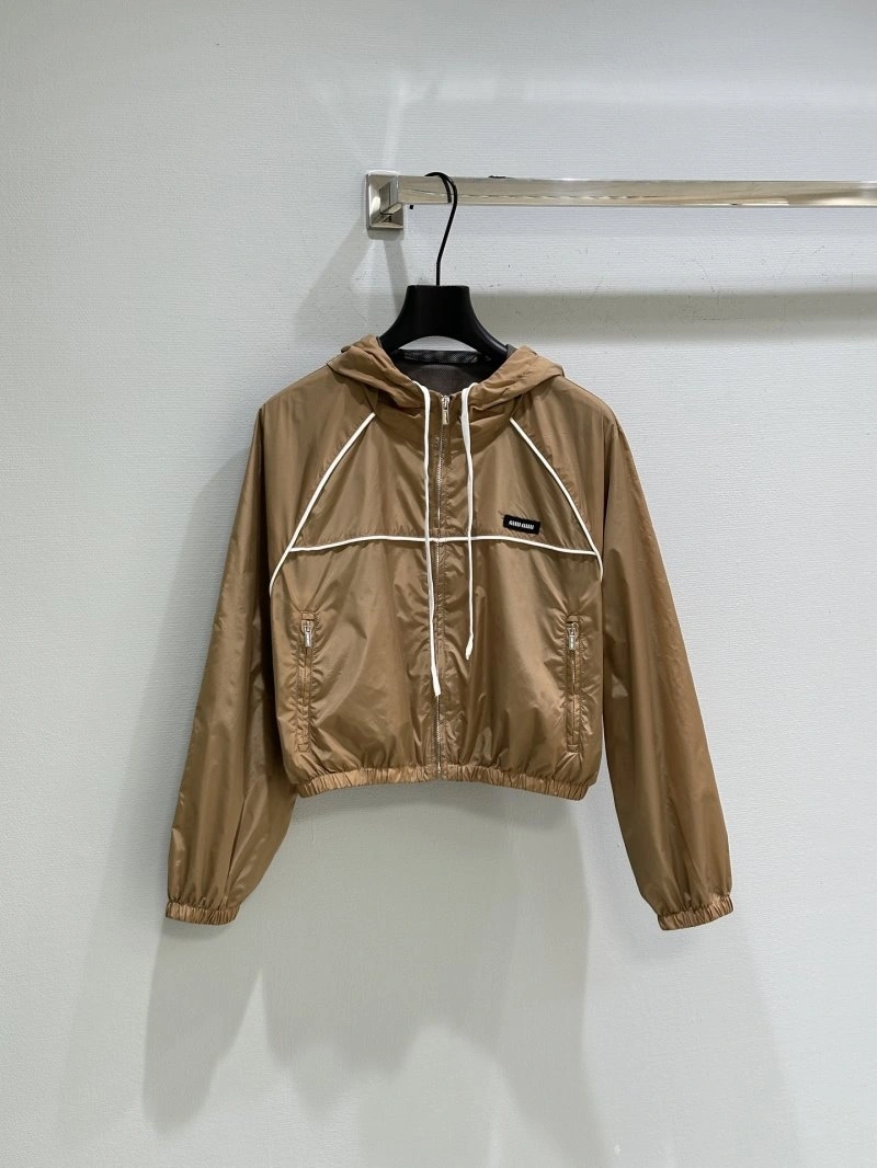 Authentic Unclassified Brand Outwear