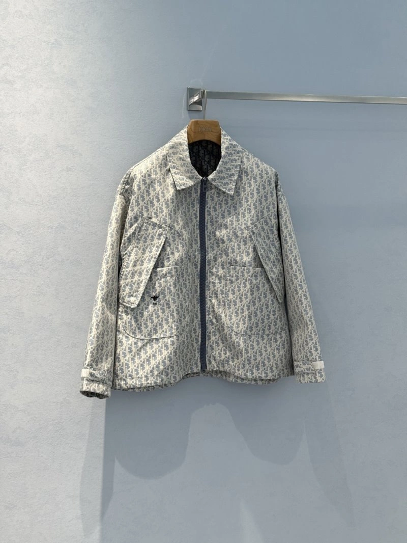 Unclassified Brand Outwear