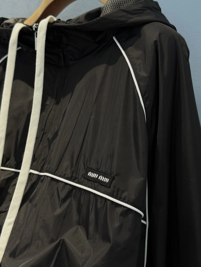 Mirror quality Unclassified Brand Outwear