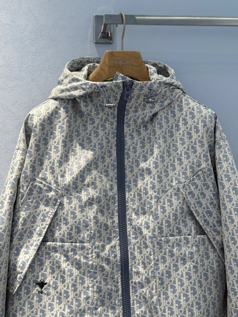 Official Unclassified Brand Outwear