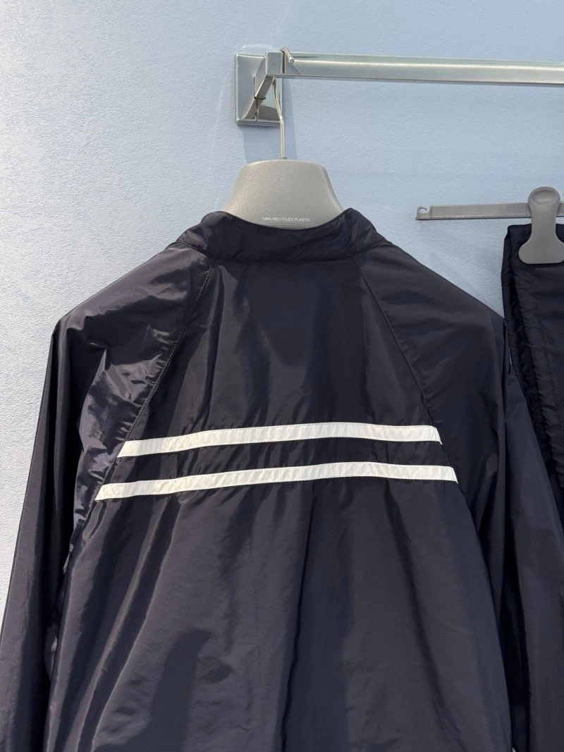 Original Unclassified Brand Outwear