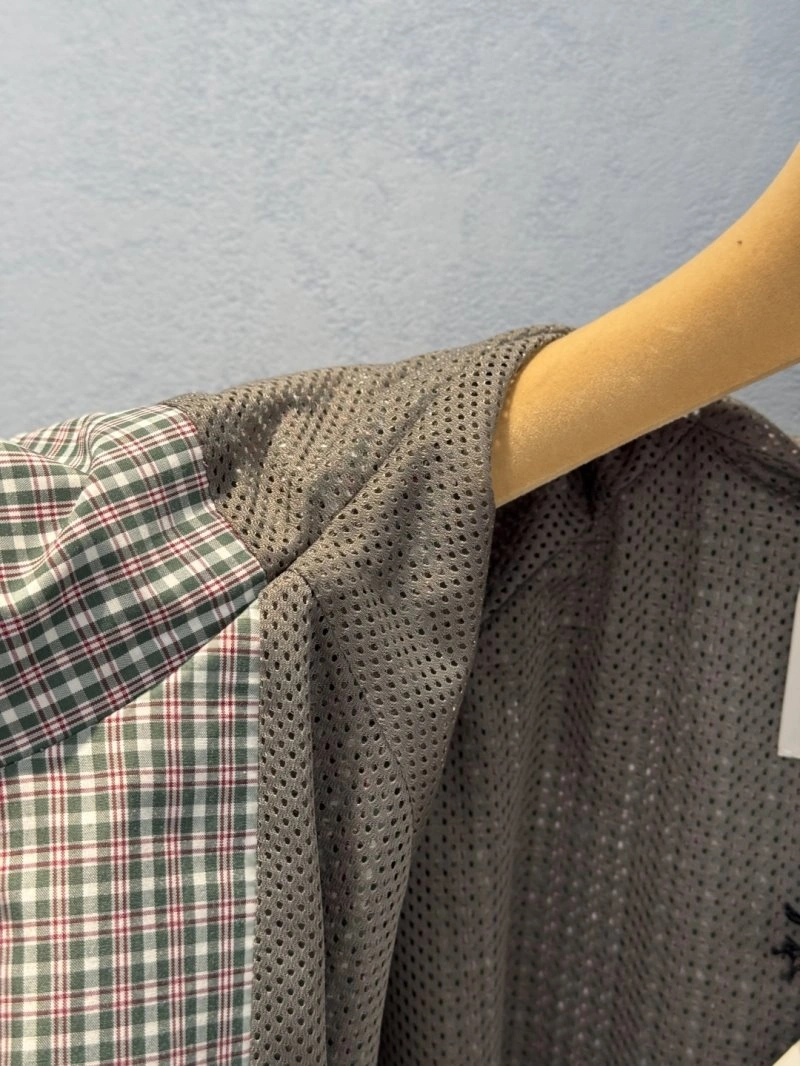 Authentic Unclassified Brand Outwear