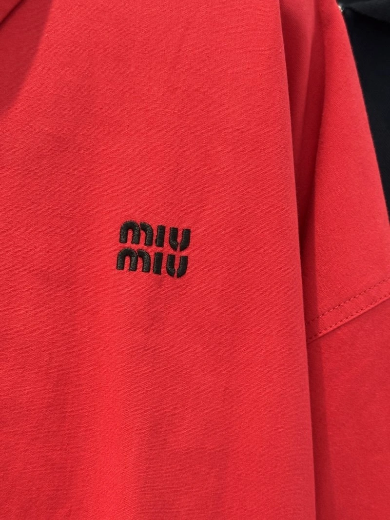 Cut-rate Unclassified Brand Outwear