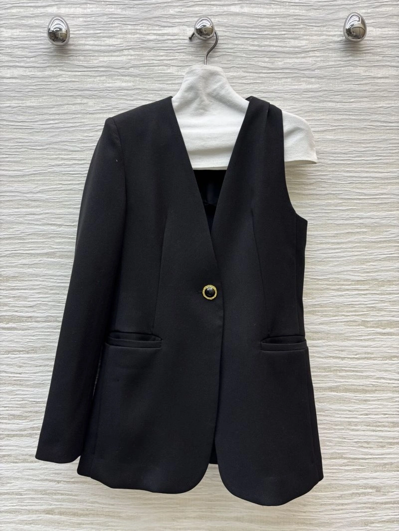Unclassified Brand Outwear