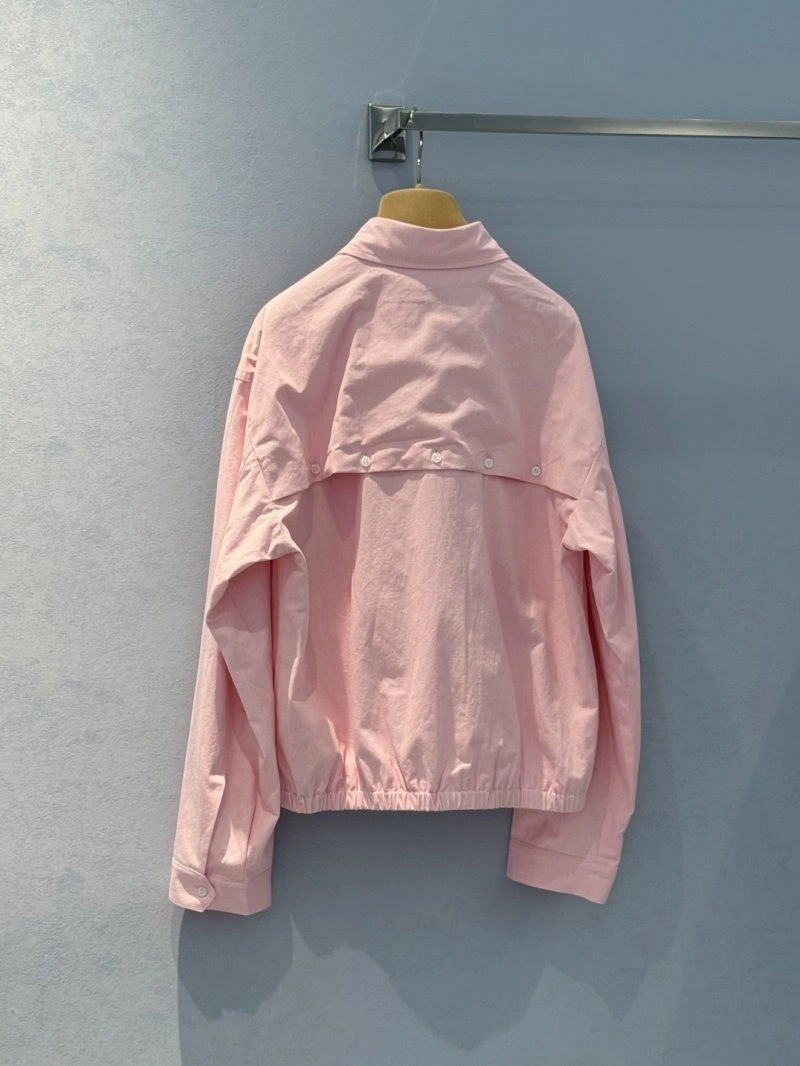 Low-cost Unclassified Brand Outwear