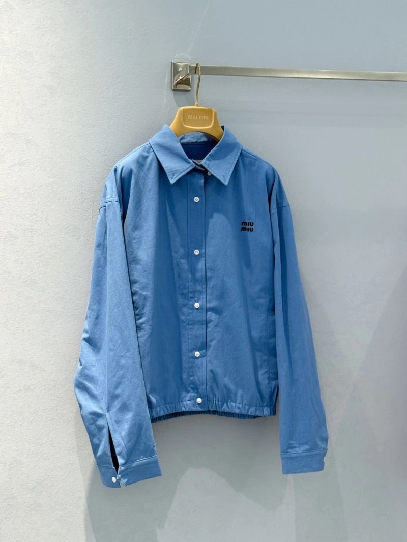Unclassified Brand Outwear
