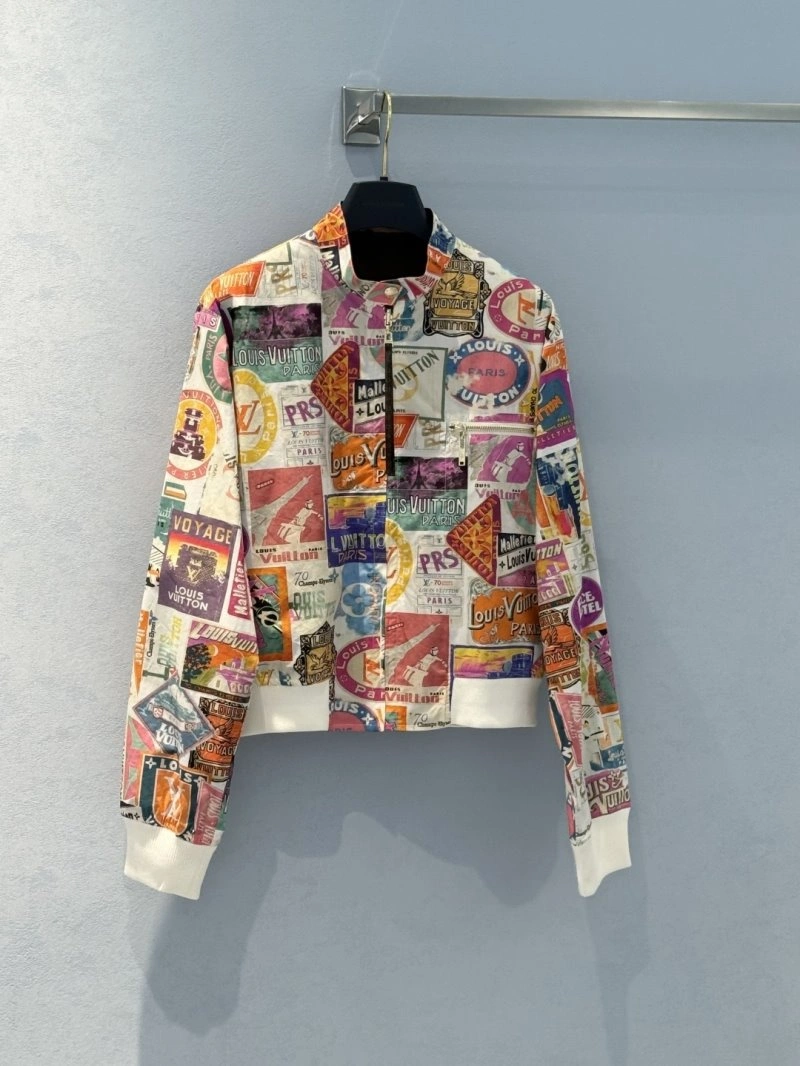 Unclassified Brand Outwear