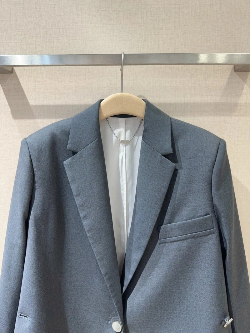 Factory-made Unclassified Brand Outwear