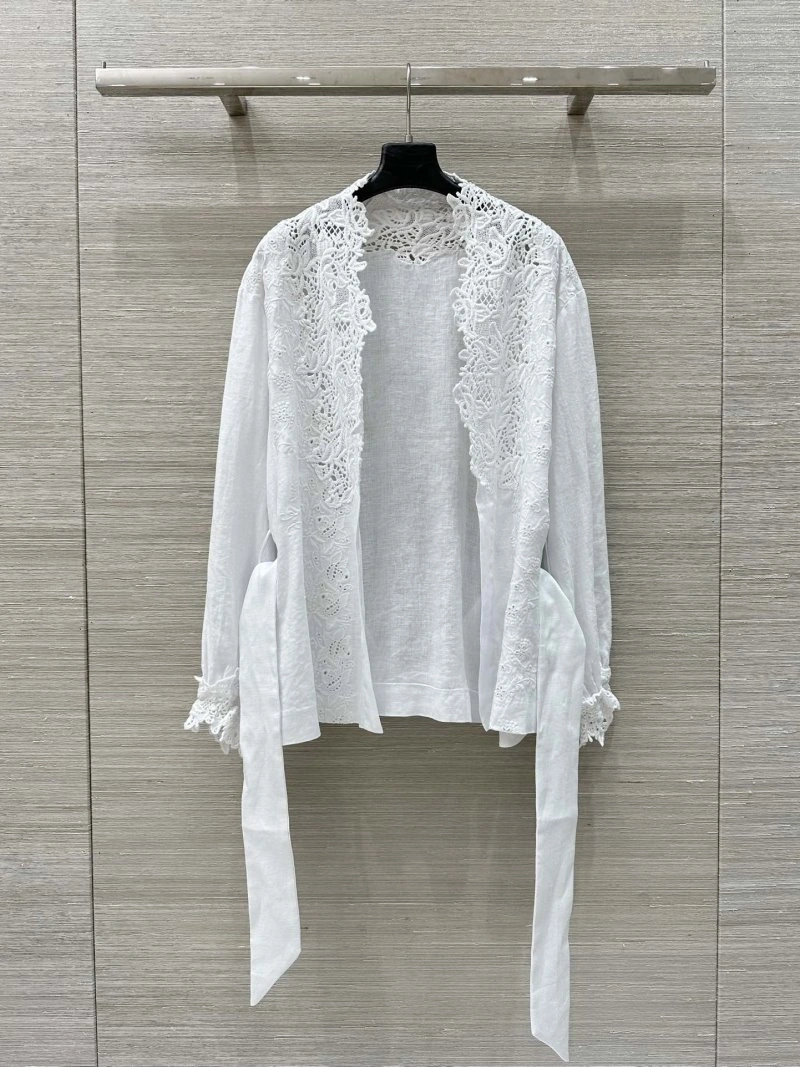 Unclassified Brand Outwear