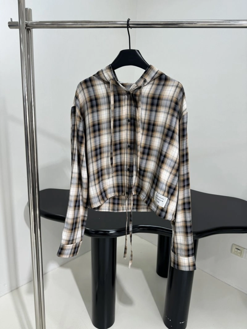 Unclassified Brand Outwear