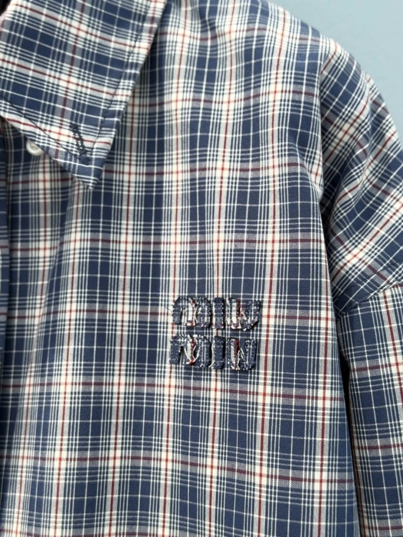 Official Unclassified Brand Outwear