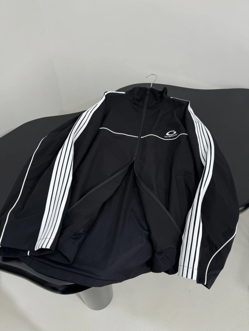 Original Unclassified Brand Outwear