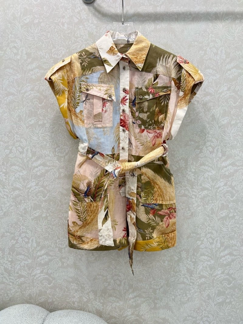 Unclassified Brand Outwear