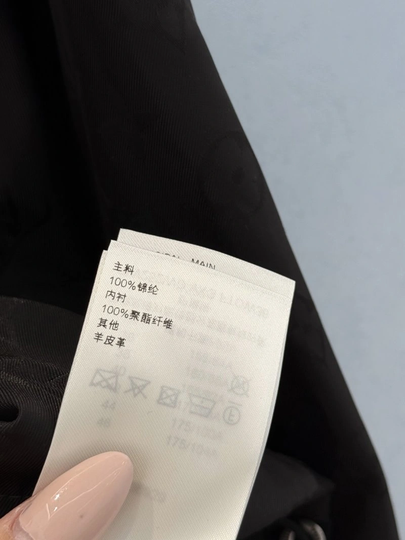 Genuine Unclassified Brand Outwear