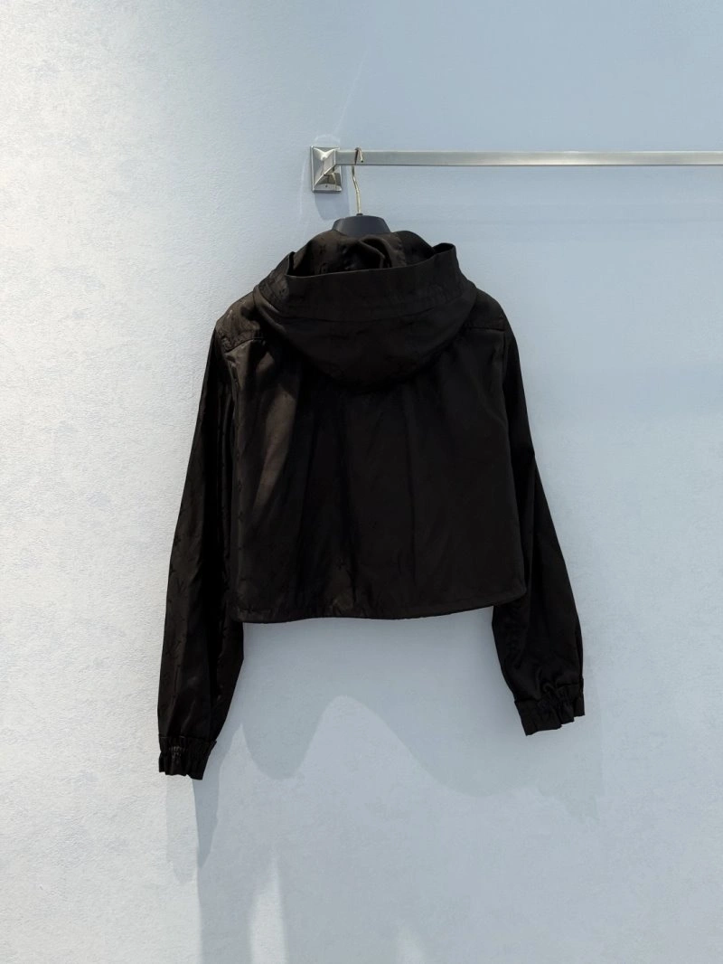 Genuine Unclassified Brand Outwear