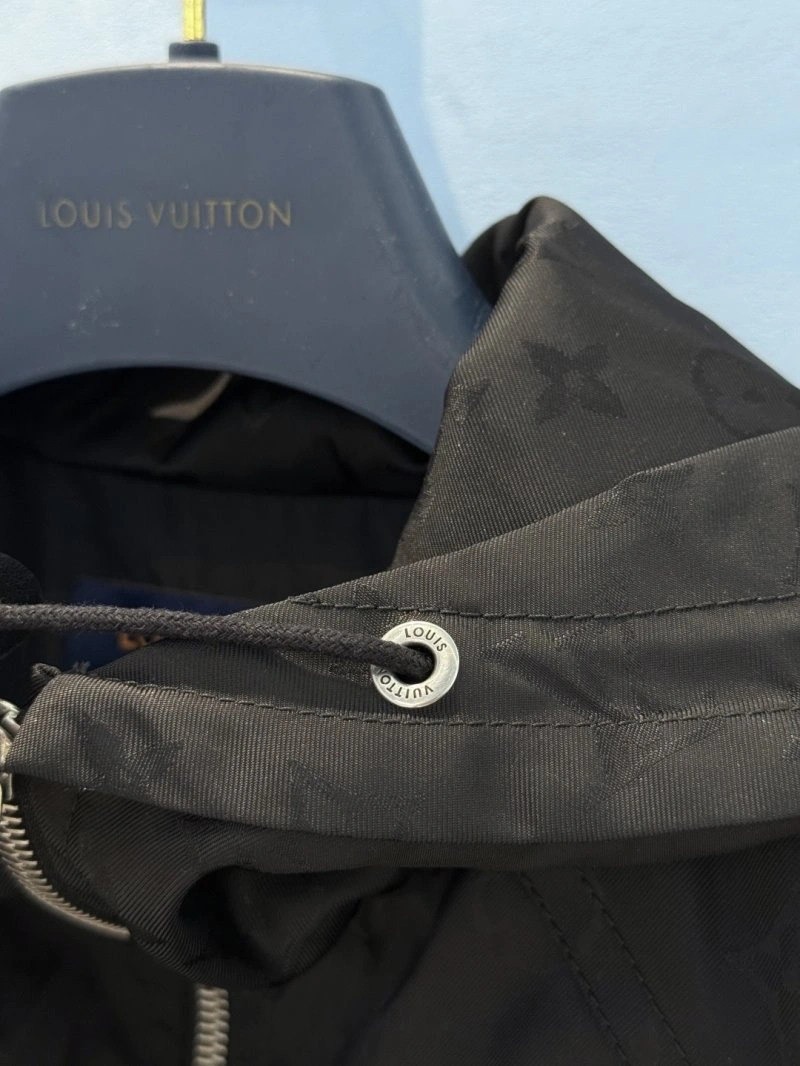 Genuine Unclassified Brand Outwear