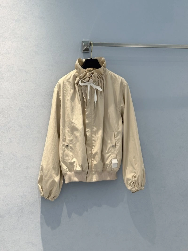 Unclassified Brand Outwear