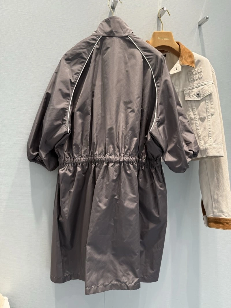 Budget-friendly Unclassified Brand Outwear