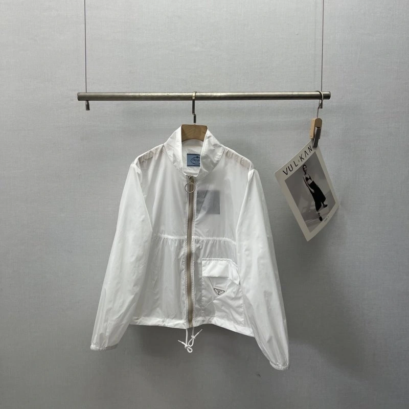Legit Unclassified Brand Outwear