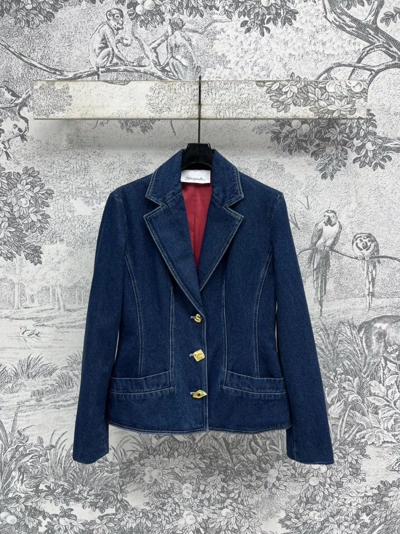 Unclassified Brand Outwear