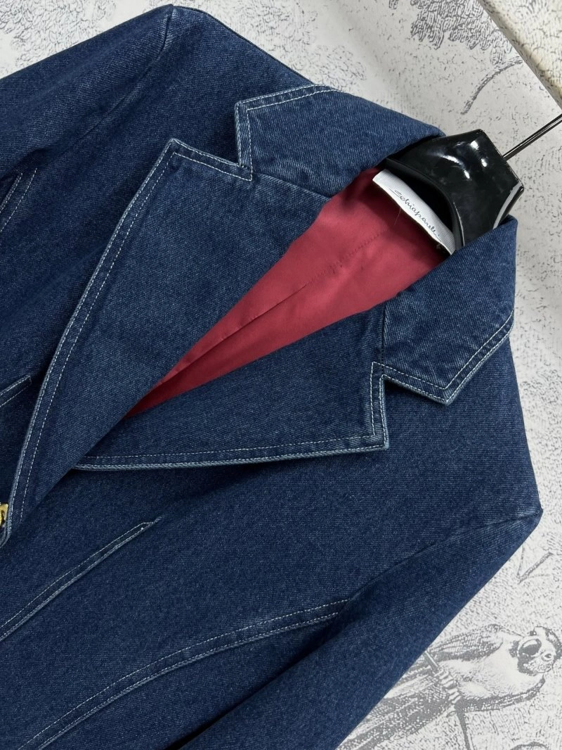 Official Unclassified Brand Outwear