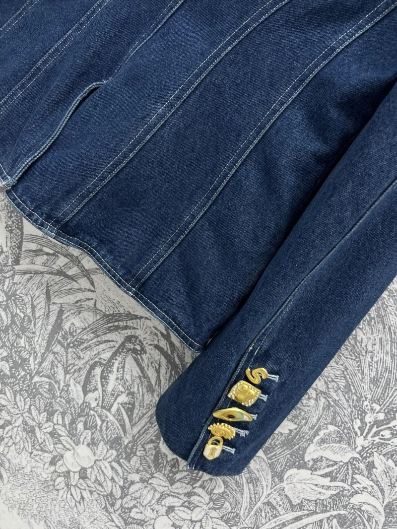 Official Unclassified Brand Outwear
