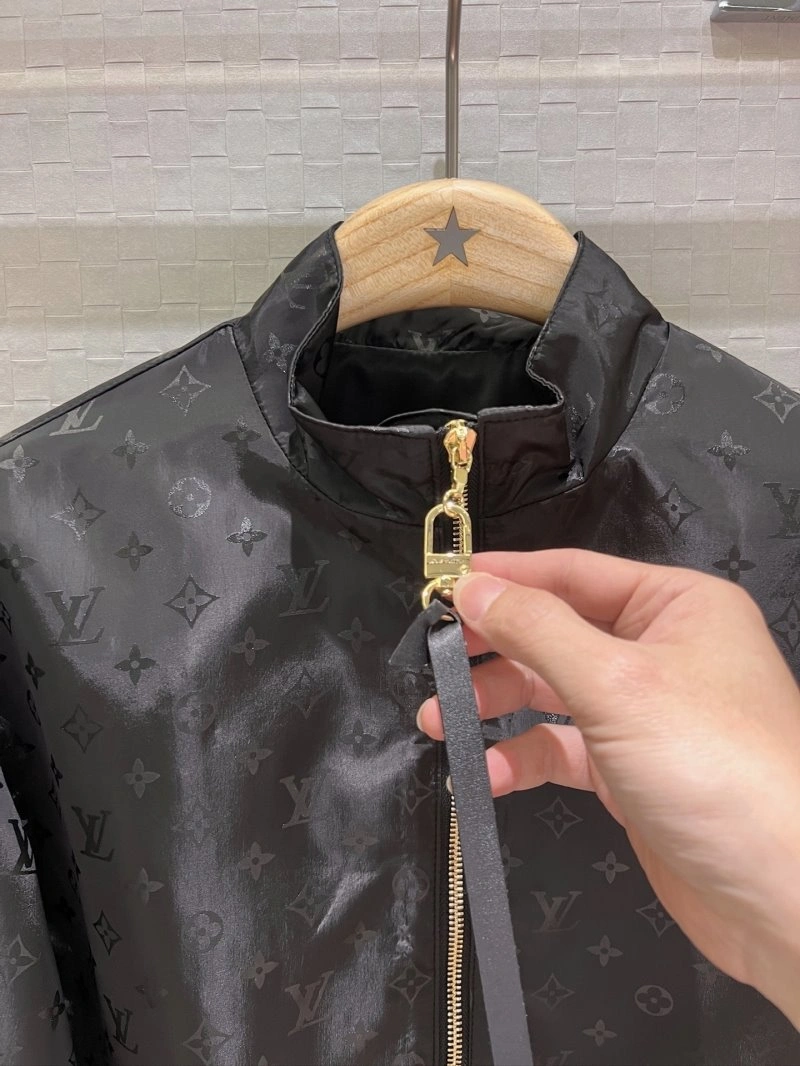 Original Unclassified Brand Outwear