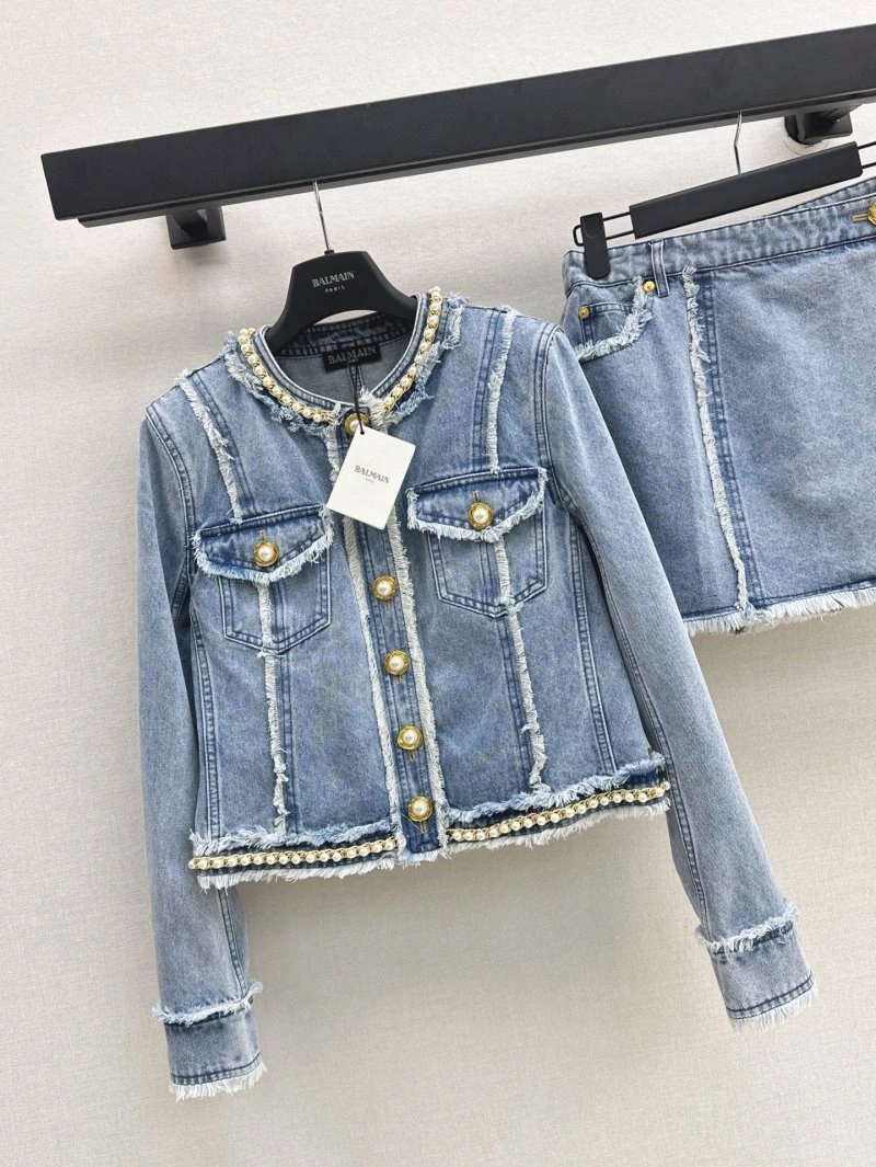 Inexpensive Unclassified Brand Outwear