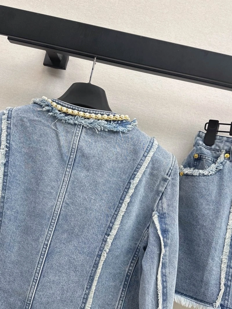 Inexpensive Unclassified Brand Outwear