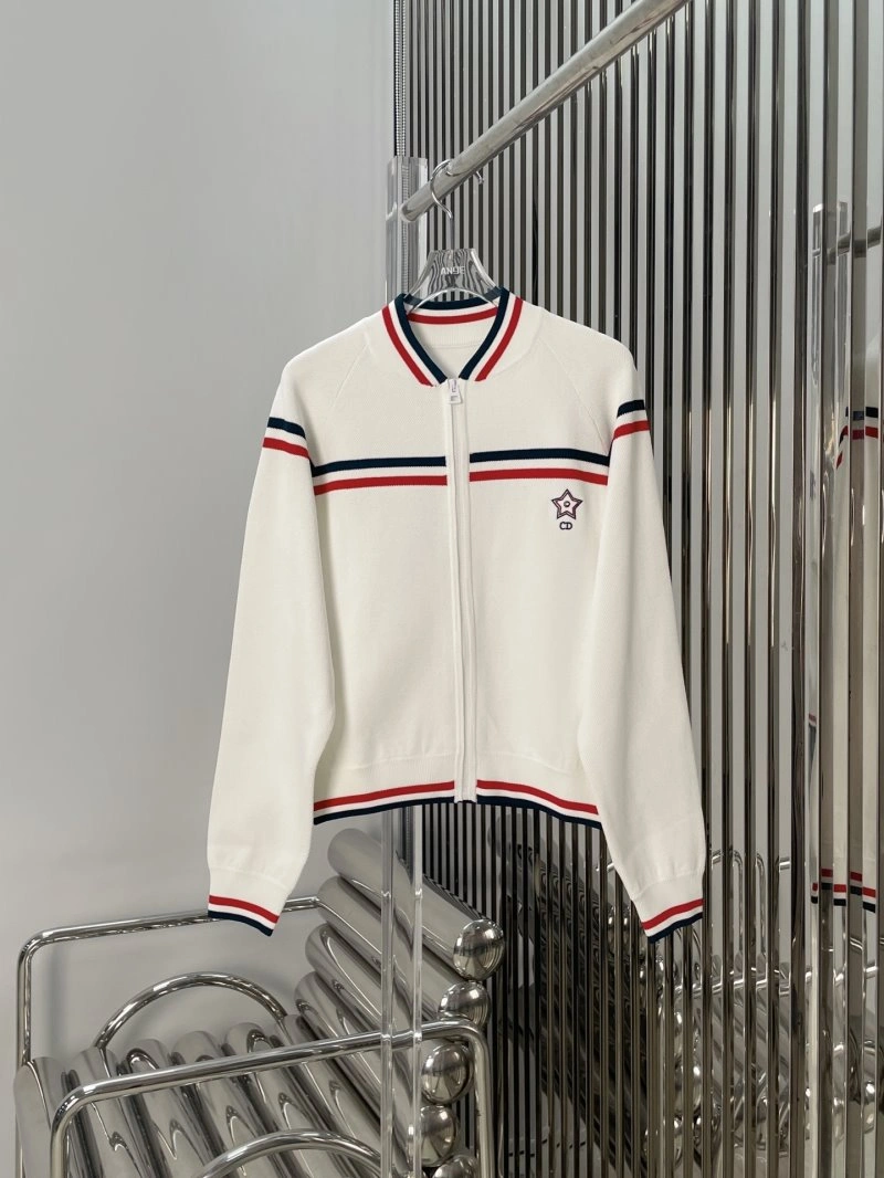 Unclassified Brand Outwear