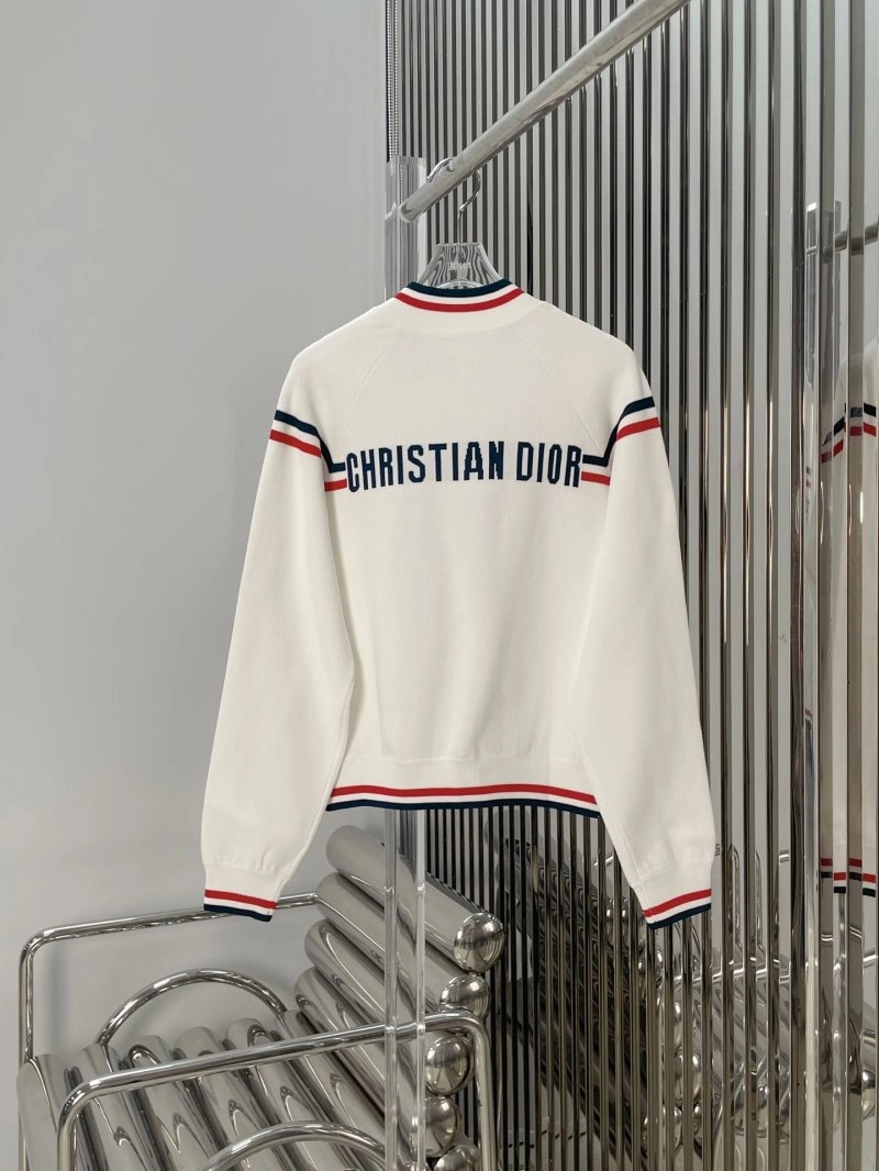 Budget-friendly Unclassified Brand Outwear