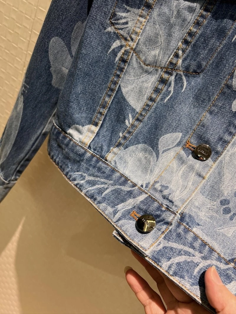 High fidelity Unclassified Brand Outwear