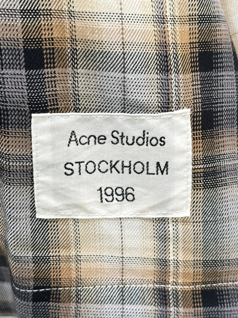 Discounted Unclassified Brand Outwear