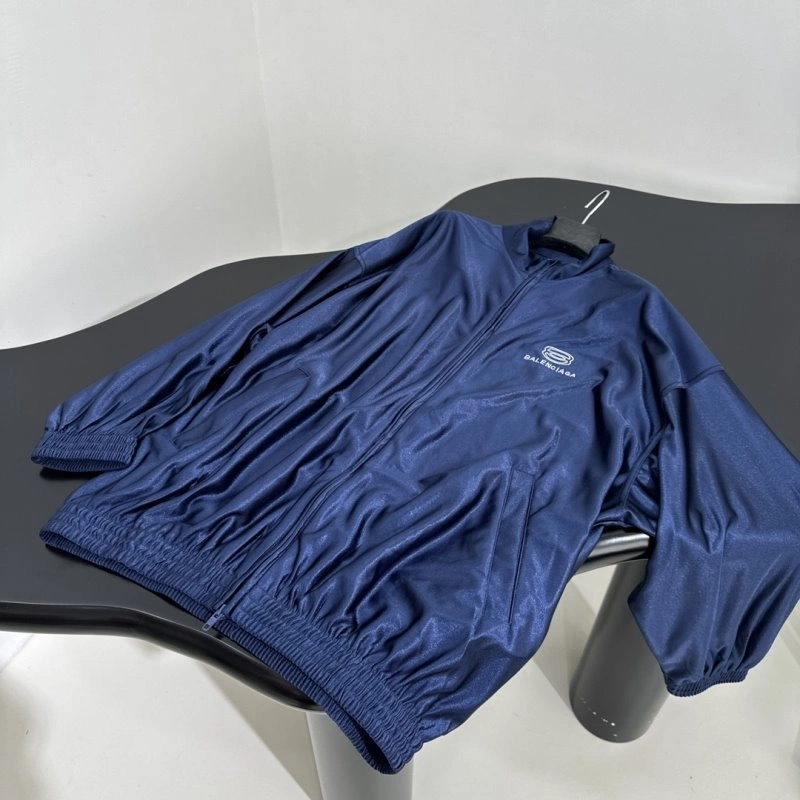 Genuine Unclassified Brand Outwear