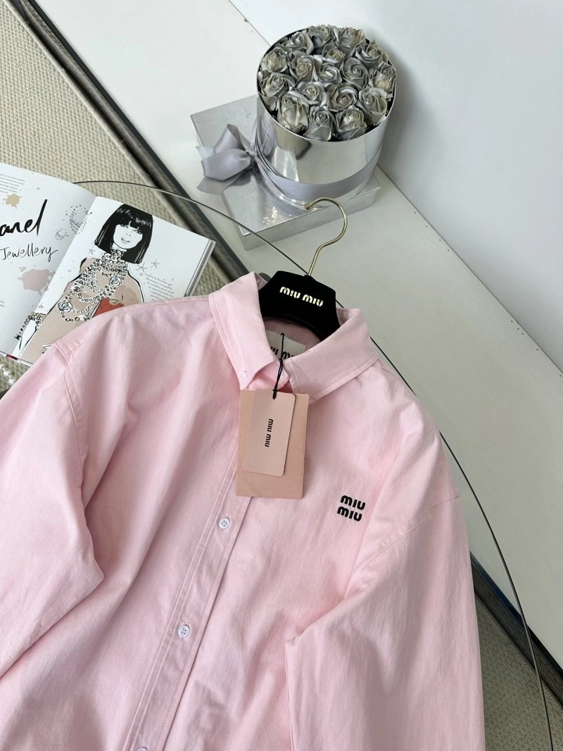Cut-rate Unclassified Brand Outwear