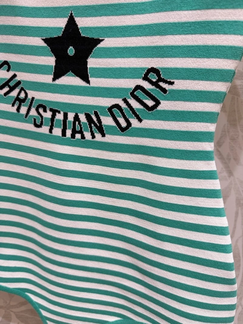 Discounted Unclassified Brand Outwear