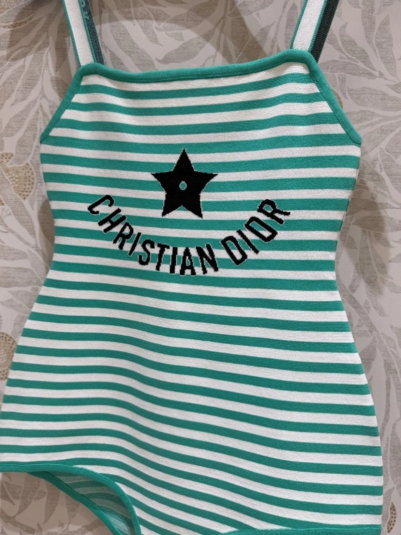 Discounted Unclassified Brand Outwear