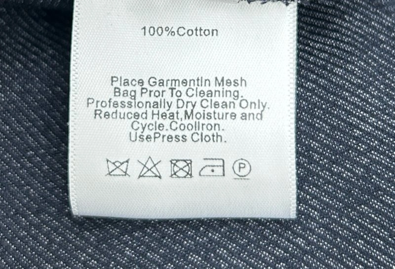 Accurate model Unclassified Brand Outwear