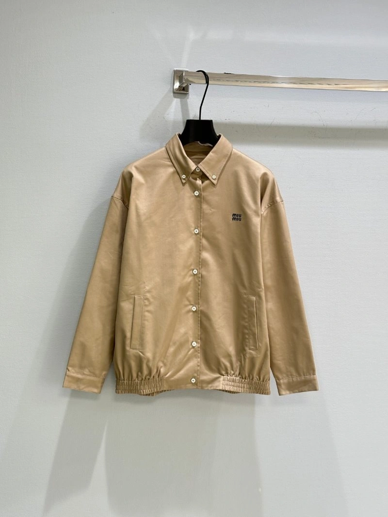 Unclassified Brand Outwear